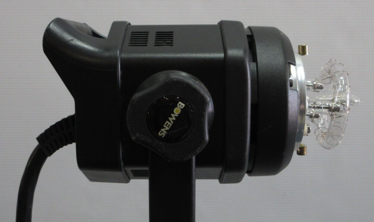 Bowens Creo BW7760 2400W/s 300W Modeling Professional Light Tripod Fla ...